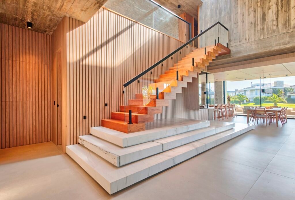 Tipos de Escadas para Projetos Residenciais - Mayresse Arquitetura